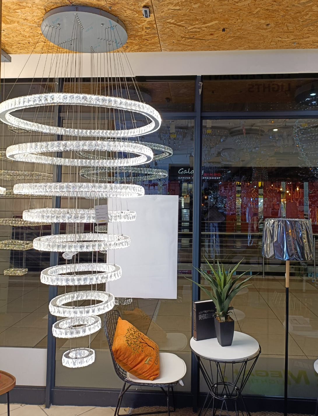 LED Chandeliers Lights MEGA LIGHTING